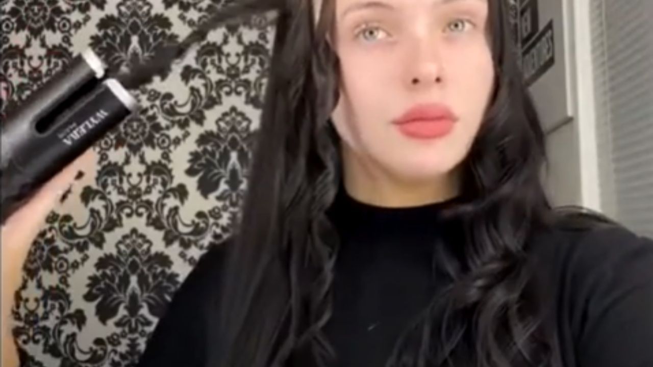 Curling a Long Hair w/ Portable & Cordless Curler Wylera Hair Dreamwav ...